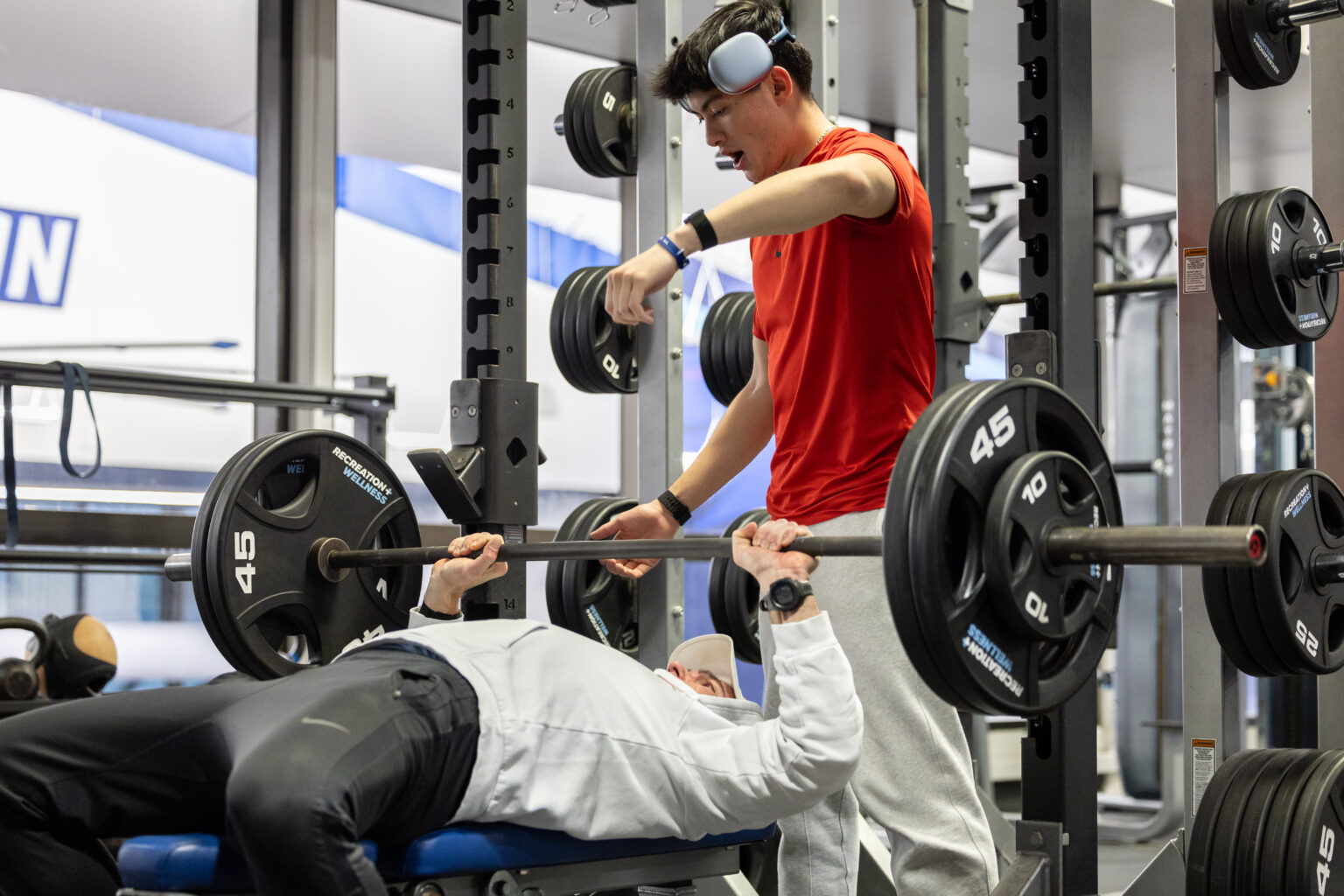 Charity Lift-a-Thon supports veteran families – Creightonian